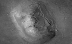 Cydonia, A Face, A Mountain, Or Alien Structure on Mars