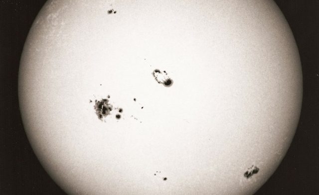 What Are Sunspots? - Online Star Register
