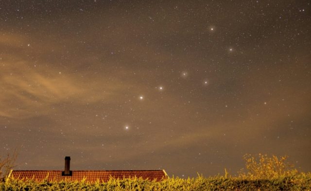 Constellations in the UK: Our Guide to the British Night Sky - Online ...