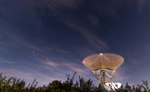 Radio Telescopes: What Are They and How Do They Work? - Online Star ...