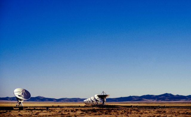 Radio Telescopes: What Are They and How Do They Work? - Online Star ...